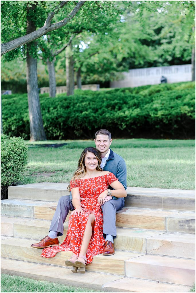 Emily & Cory's Kansas City Engagement Session at Nelson Atkins Museum ...