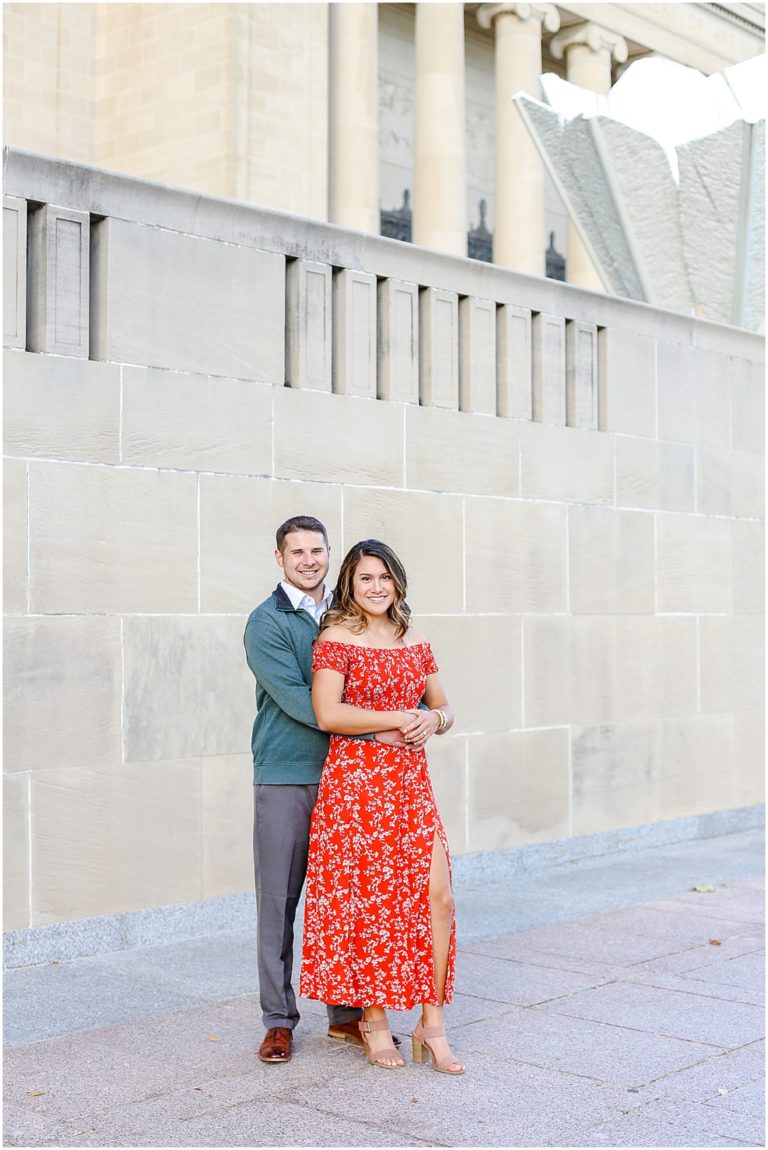Emily & Cory's Kansas City Engagement Session at Nelson Atkins Museum ...